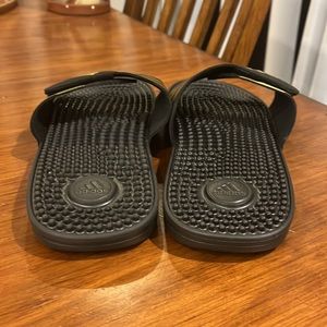 adidas | Shoes | Adidas Adissage Slides Sandals Shoes Black Gold Eg657 ...
